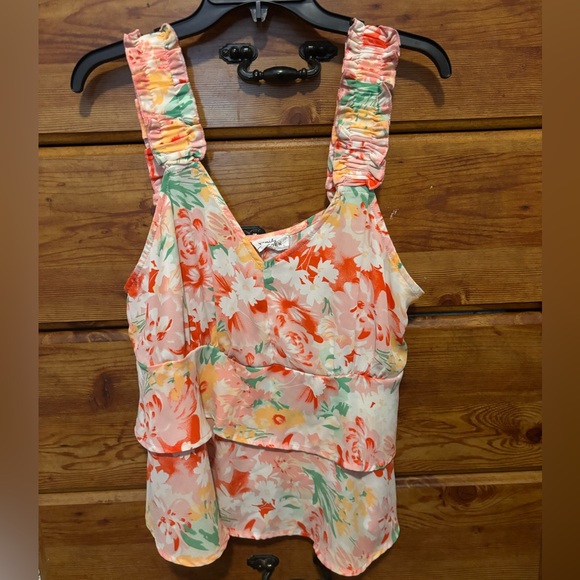 Emily Wonder | Tops | Emily Wonder Floral Tank Blouse | Poshmark